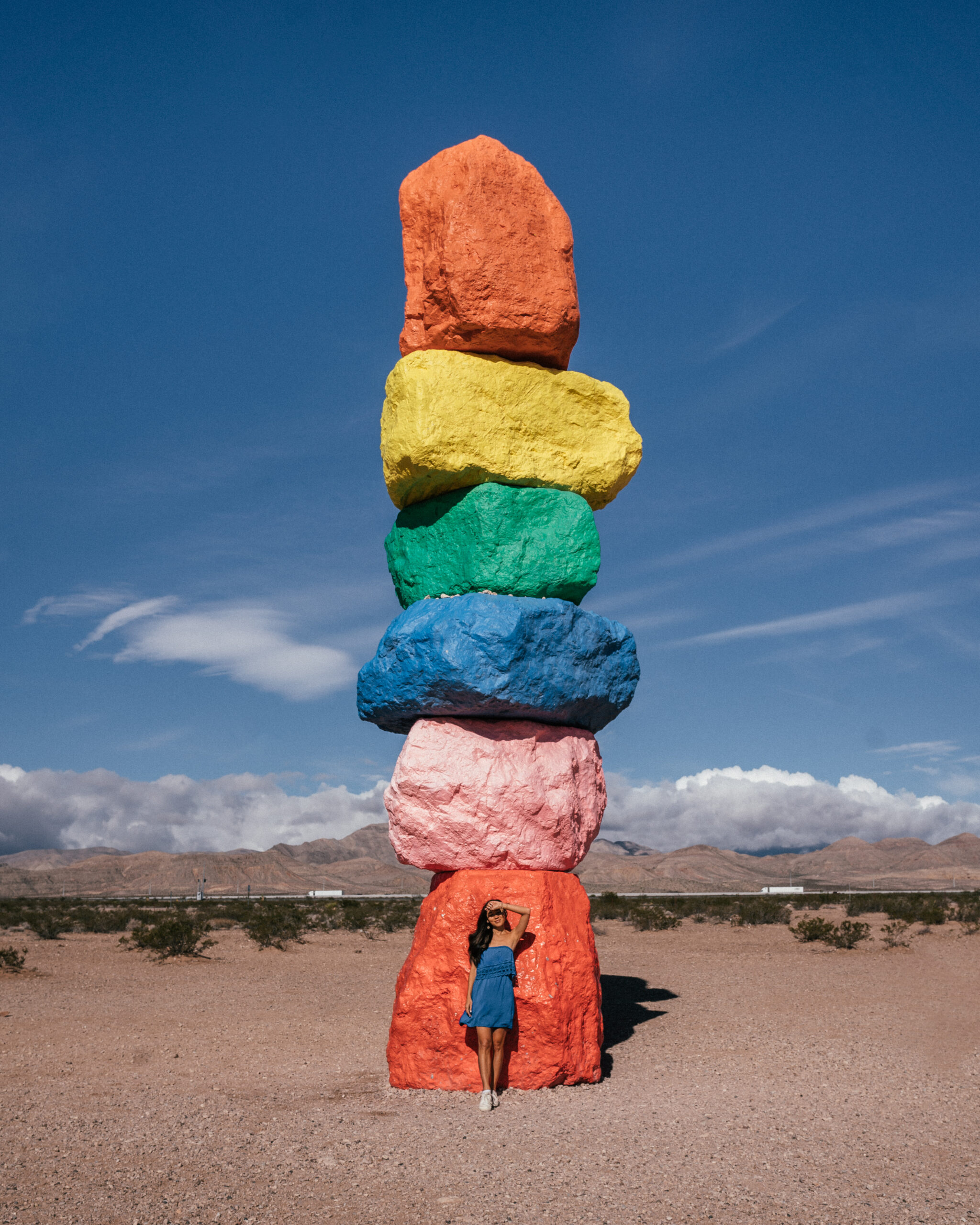 Las Vegas: Travel Guide to The Strip & Beyond